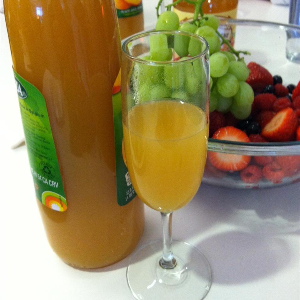 Classic Bellini Cocktail Recipe | Allrecipes