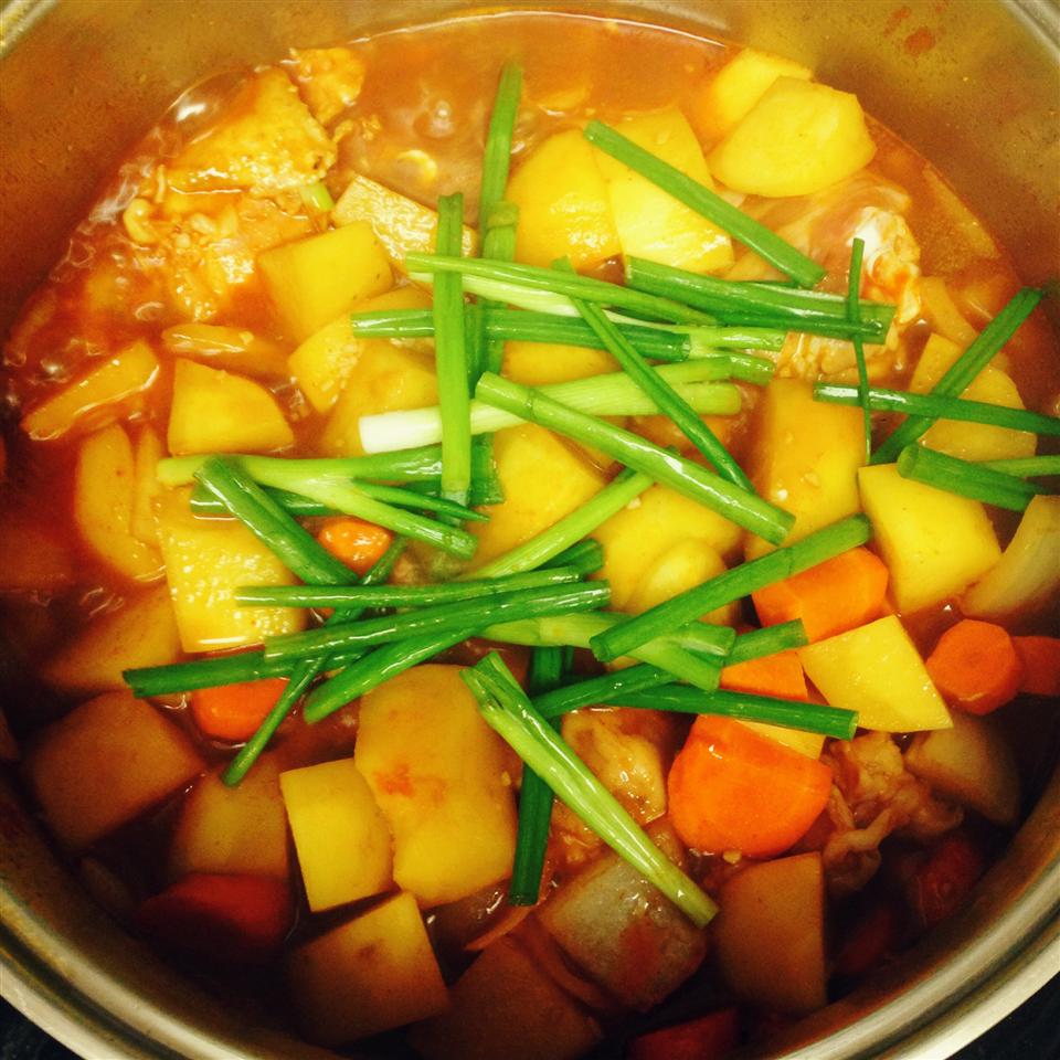 Korean Spicy Chicken and Potato (Tak Toritang) Recipe | Allrecipes