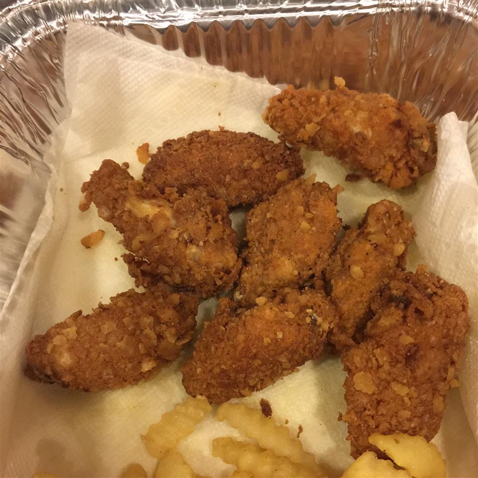 Crispy Fried Chicken Wings Recipe | Allrecipes