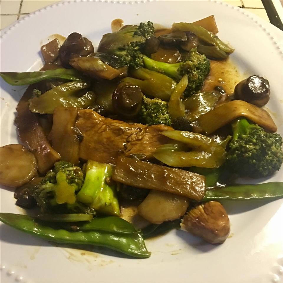 Moo Goo Gai Pan Recipe | Allrecipes