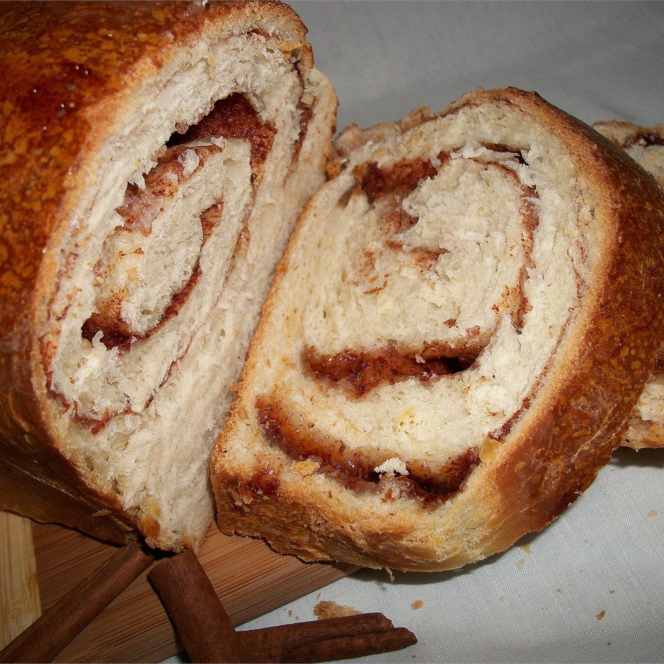 Kalacs (Hungarian Cinnamon Swirl Bread) Recipe | Allrecipes